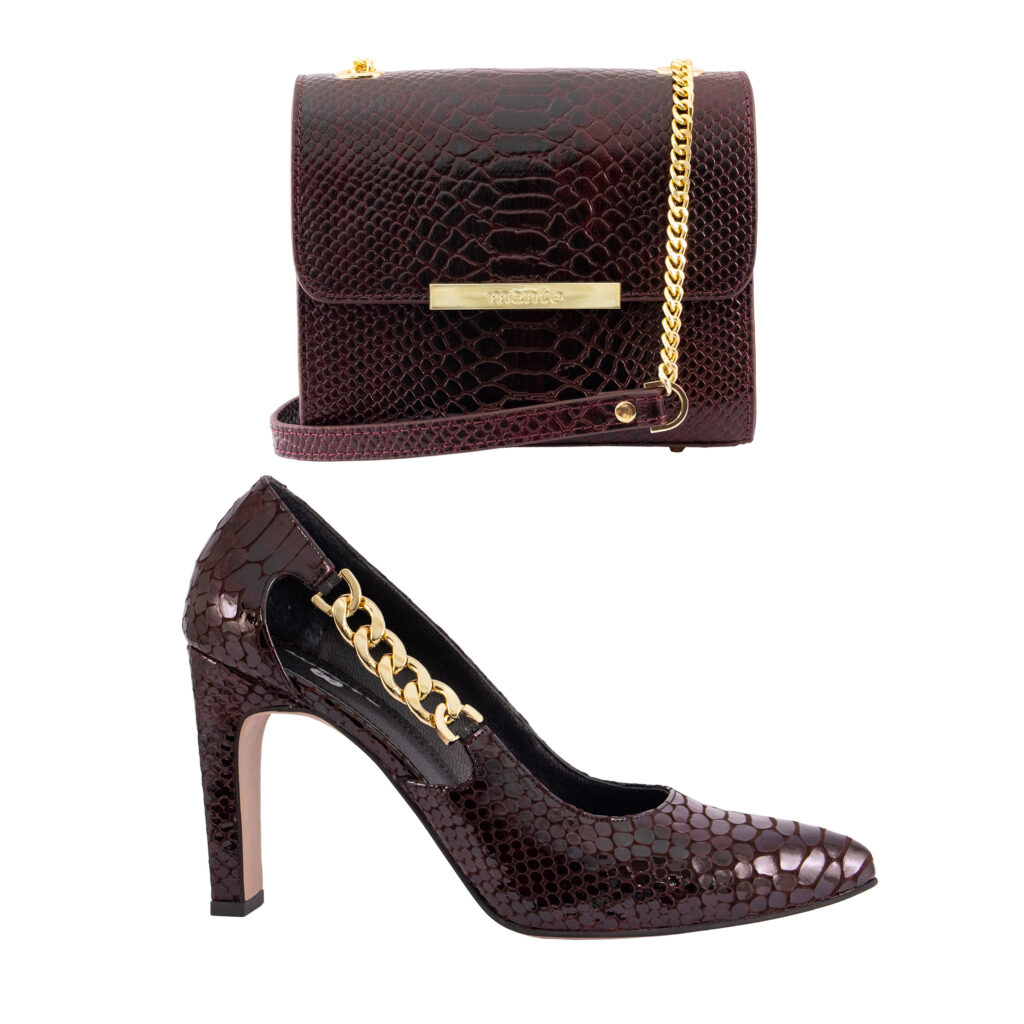 لیست قیمت و خرید جدیدترین محصولات چرم زنانه